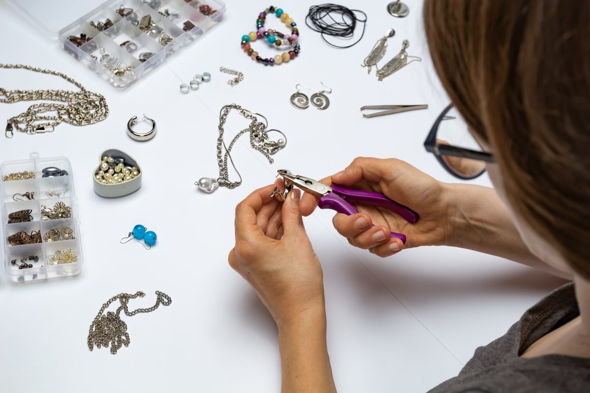 Unlocking The Power Of DIY Pliers: Creative Uses Beyond Simple Repairs ...