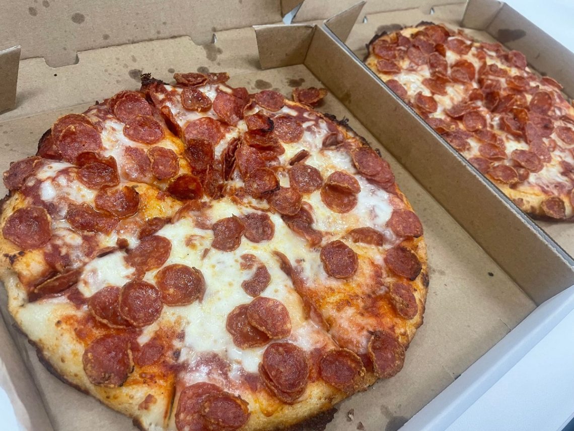 New Domino's Pepperoni Deluxe Pizza Review - A Nice Home