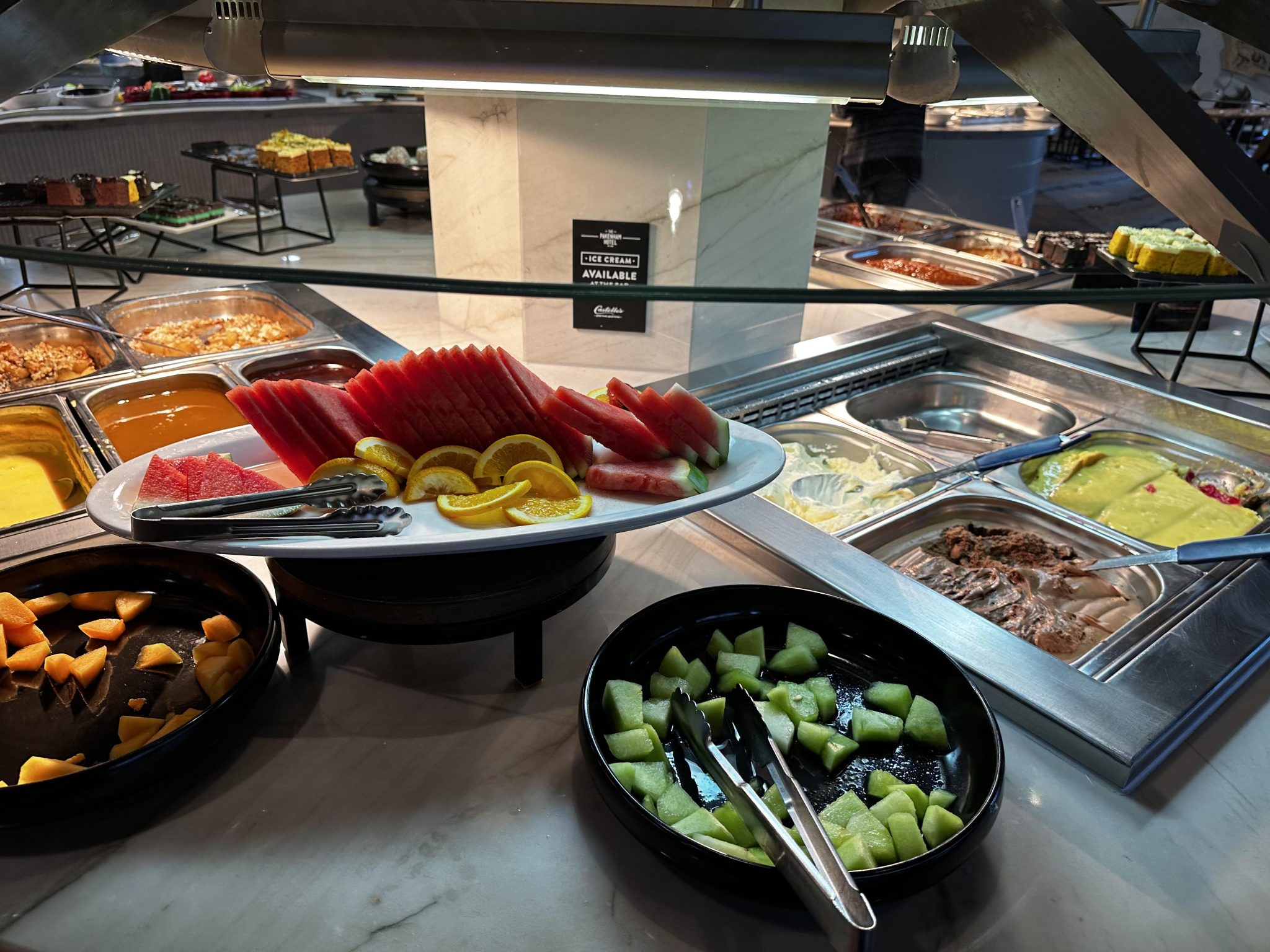 Castello's Pakenham International Buffet Hotel Menu & Photos