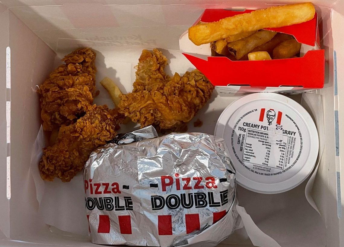 KFC Zinger Pizza Double Review Australia 2021