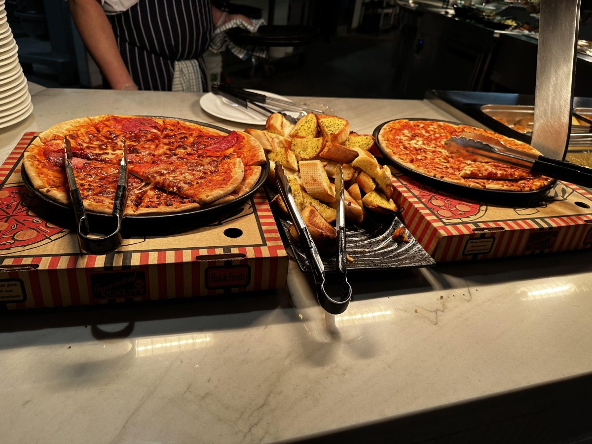 Castello's Pakenham International Buffet Hotel Menu & Photos