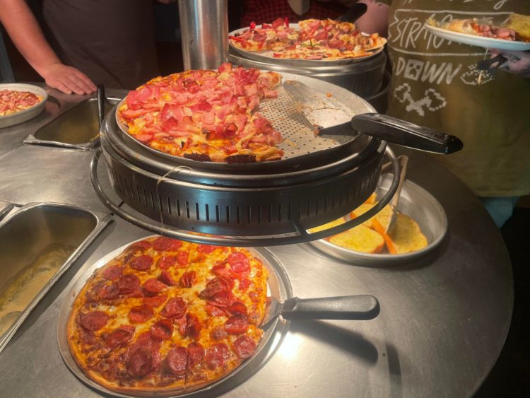 90s Pizza Hut Memories - All You Can Eat, Dine-In & Toys